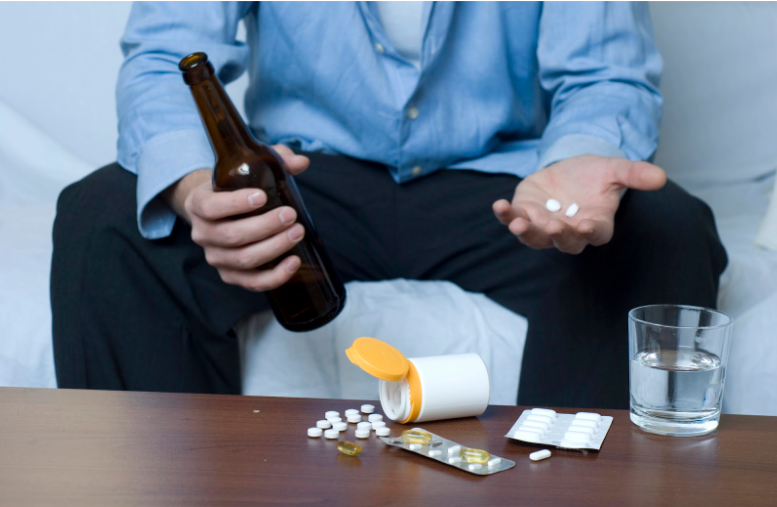 Substance Use Disorder: Signs, Symptoms & Causes to Know